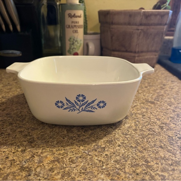 Corningware | Kitchen | 12 Qt Rare Vintage Blue Flower Corning Ware ...